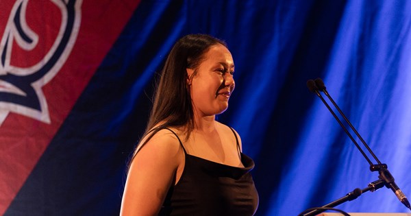 McGregor Claims 2022 KARI NRLW Player of the Year | Roosters