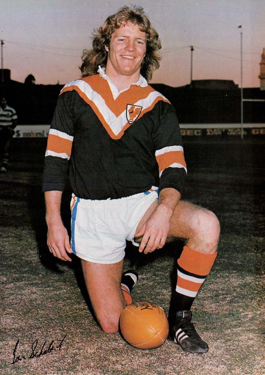 Ian Schubert Gallery | Roosters