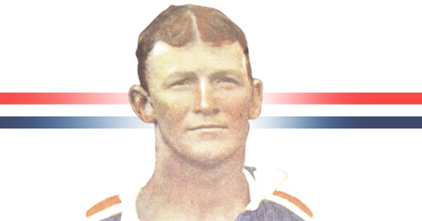 Sandy Pearce: An Immense Figure | Roosters