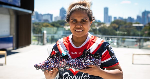 Kandy Honours Pop with Grand Gesture | Roosters